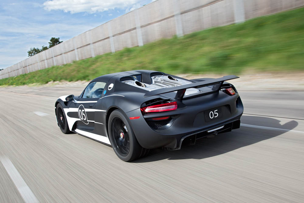 Porsche unveils 918 Spyder prototype | GaPundit