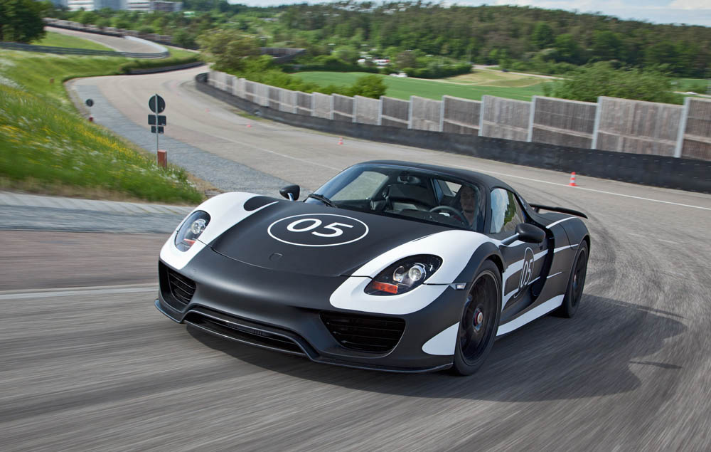 Porsche unveils 918 Spyder prototype | GaPundit